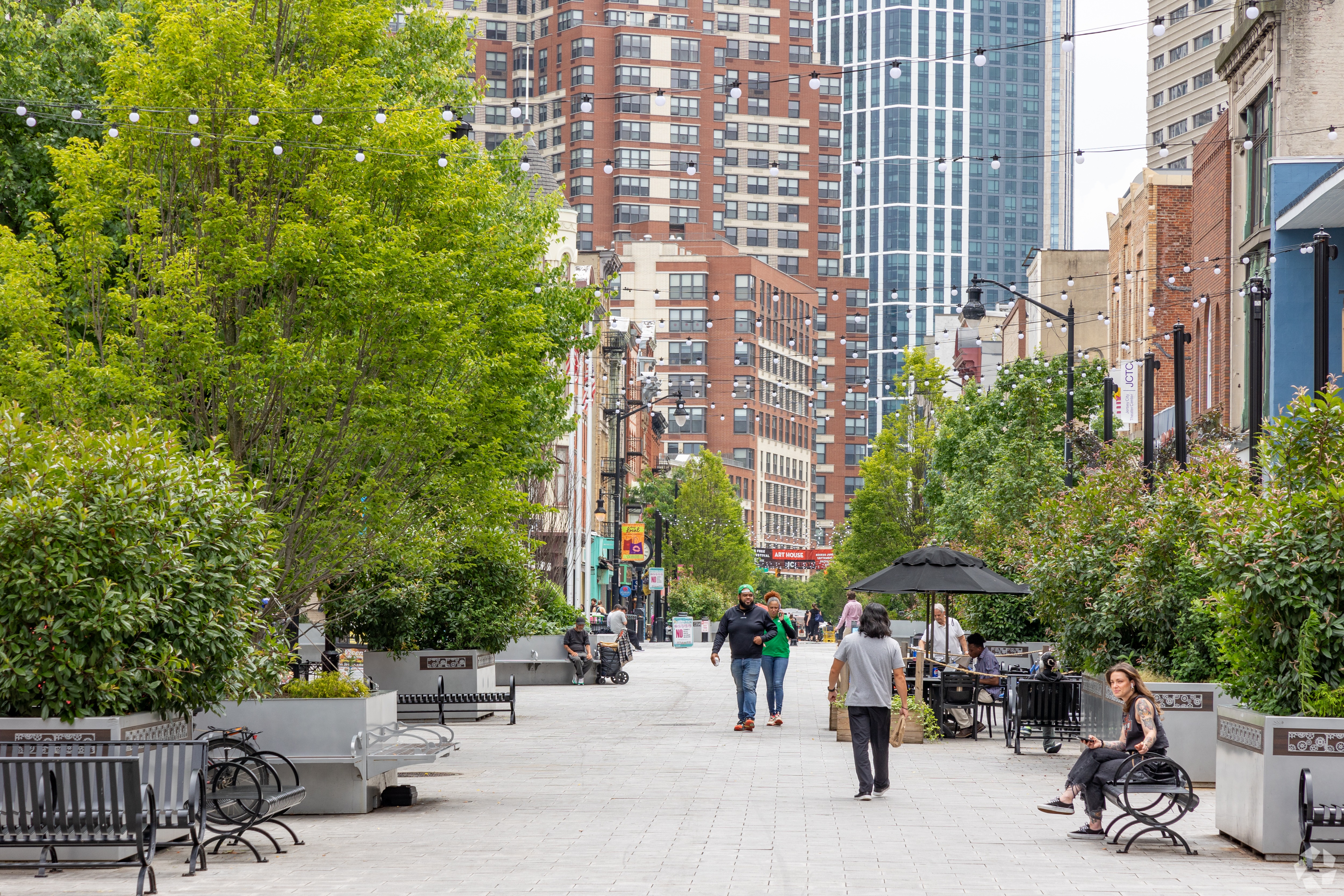 Uncovering the 15 Most Walkable Cities in the US - Homes.com