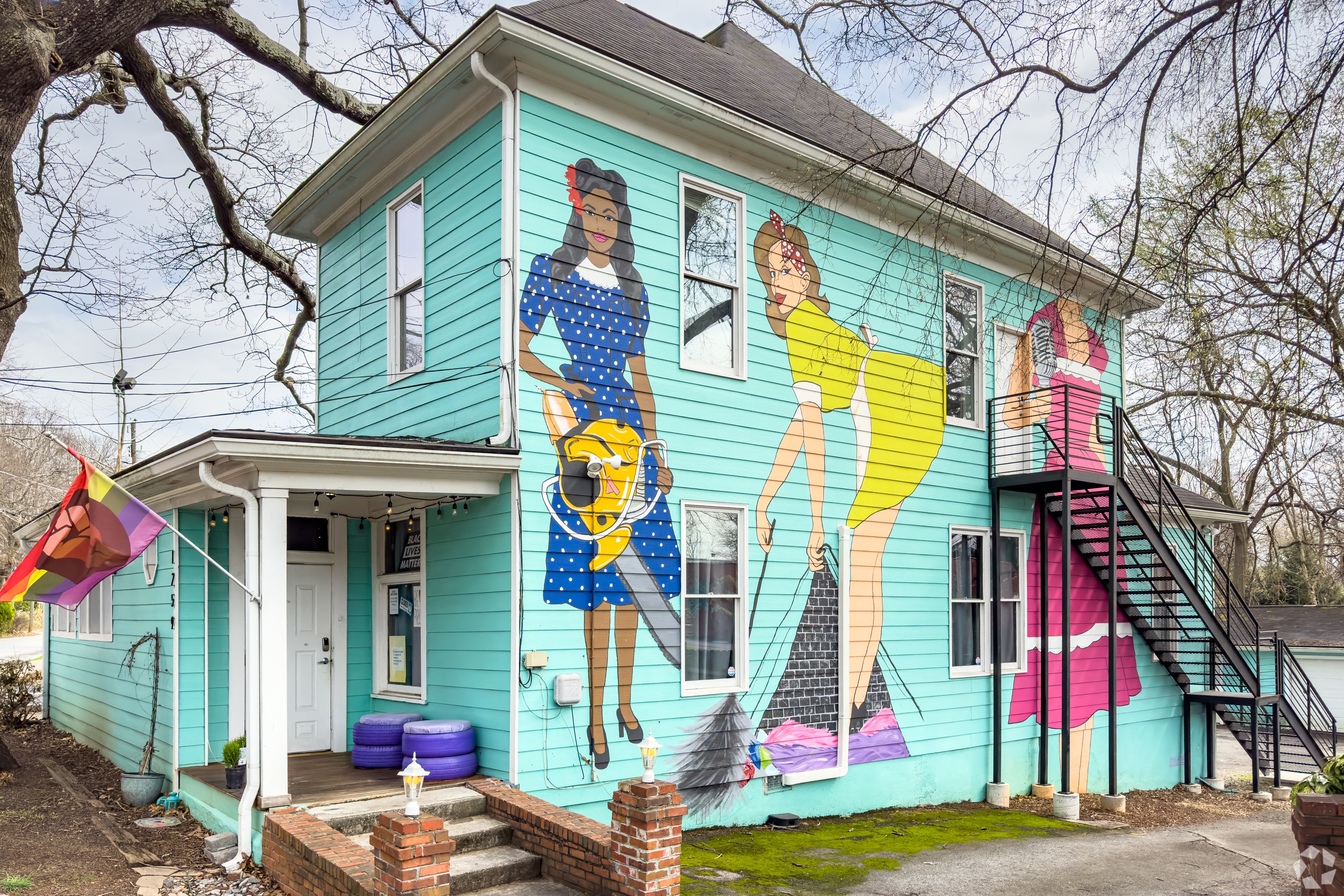 What Is Atlanta Known For? A Comprehensive Guide - Homes.com